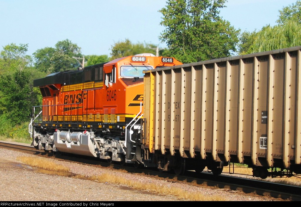 BNSF 6046